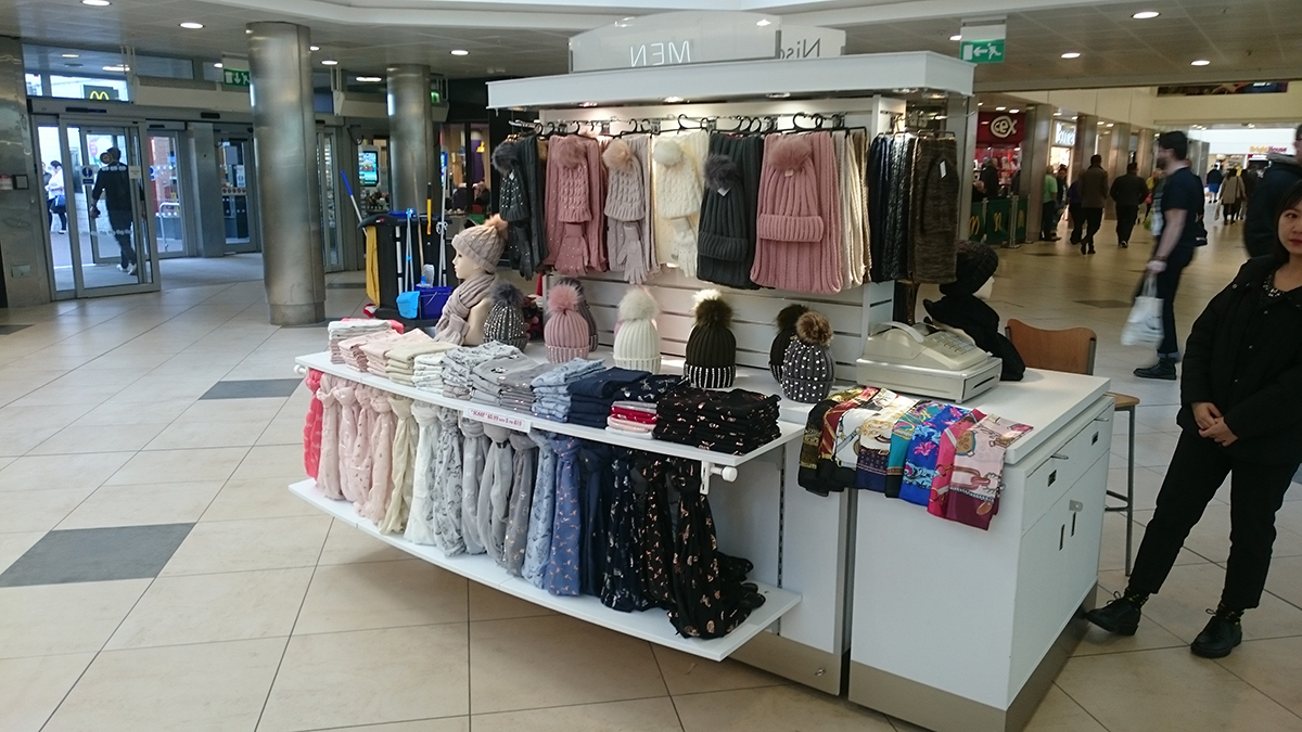 Nisa Accessories at The Galleries Washington Shopping Centre
